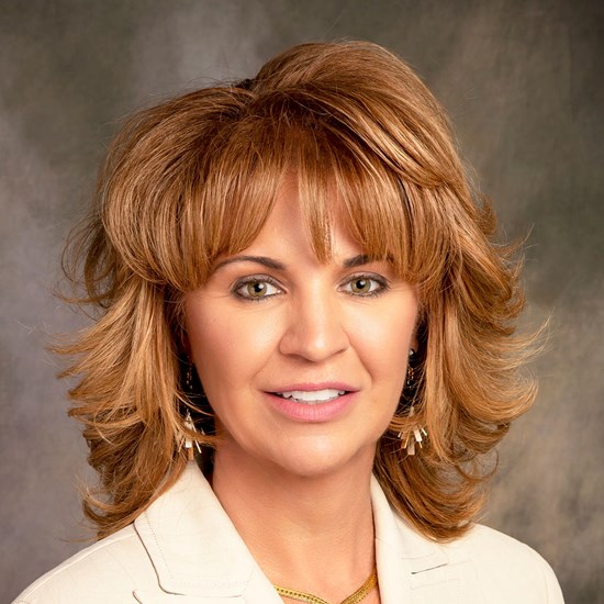 Amy Lindhorst - REALTOR® - Associate Broker | Nebraska Realty