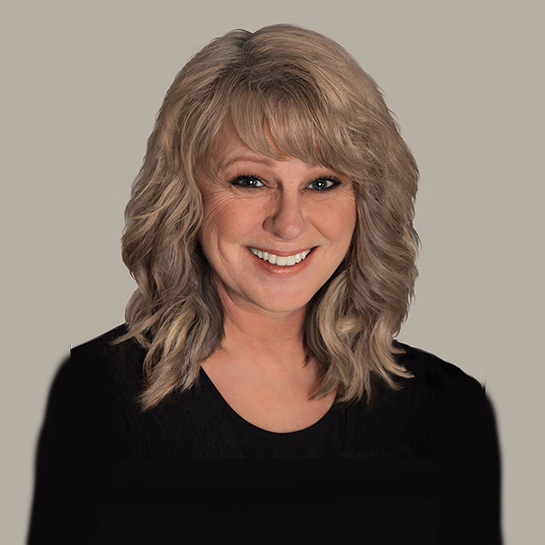 Dee Toms - REALTOR® | Nebraska Realty