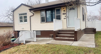 Angel Starks - REALTOR® | Nebraska Realty